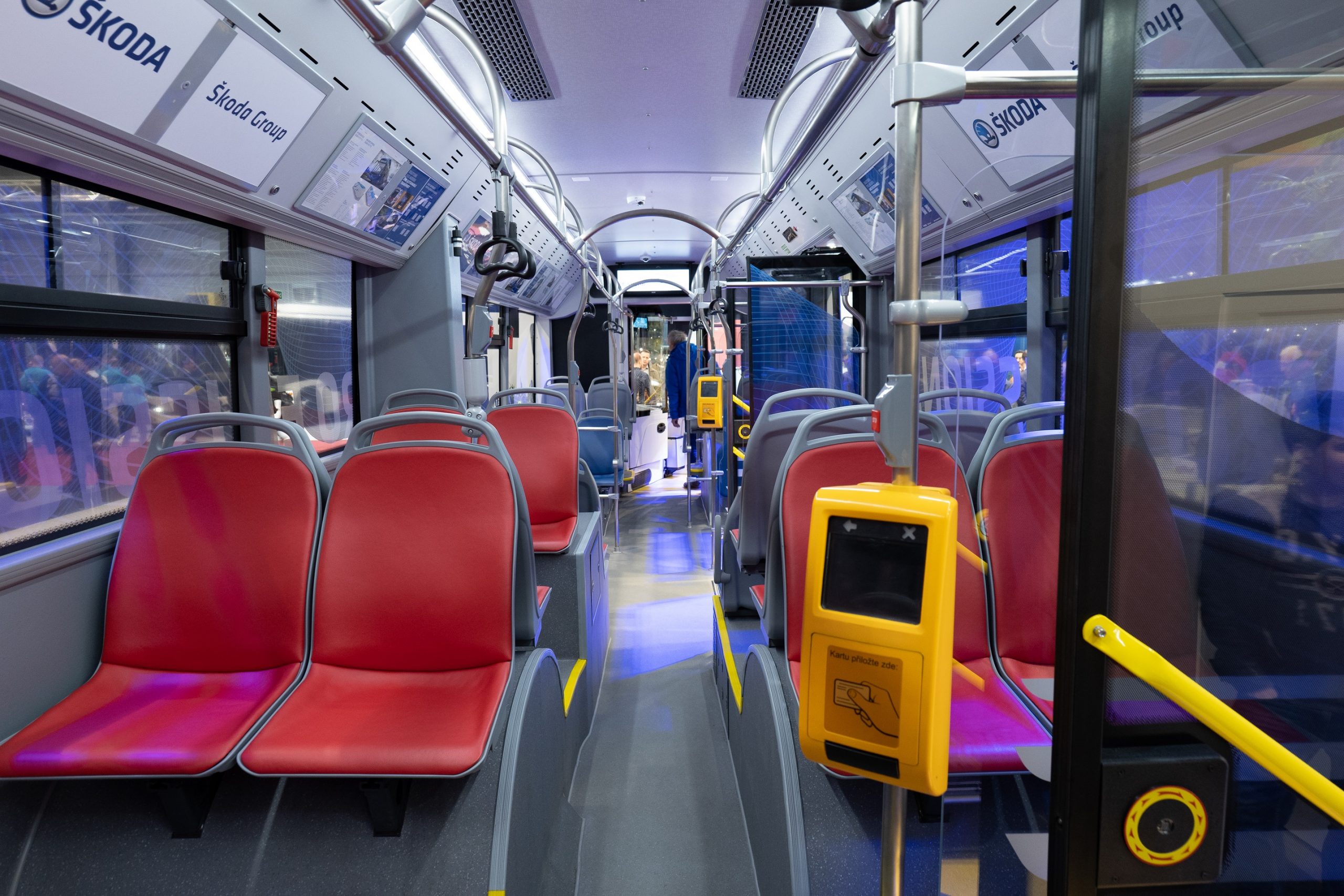 H’CITY. Škoda Group představila nový vodíkový autobus, který otestuje ...