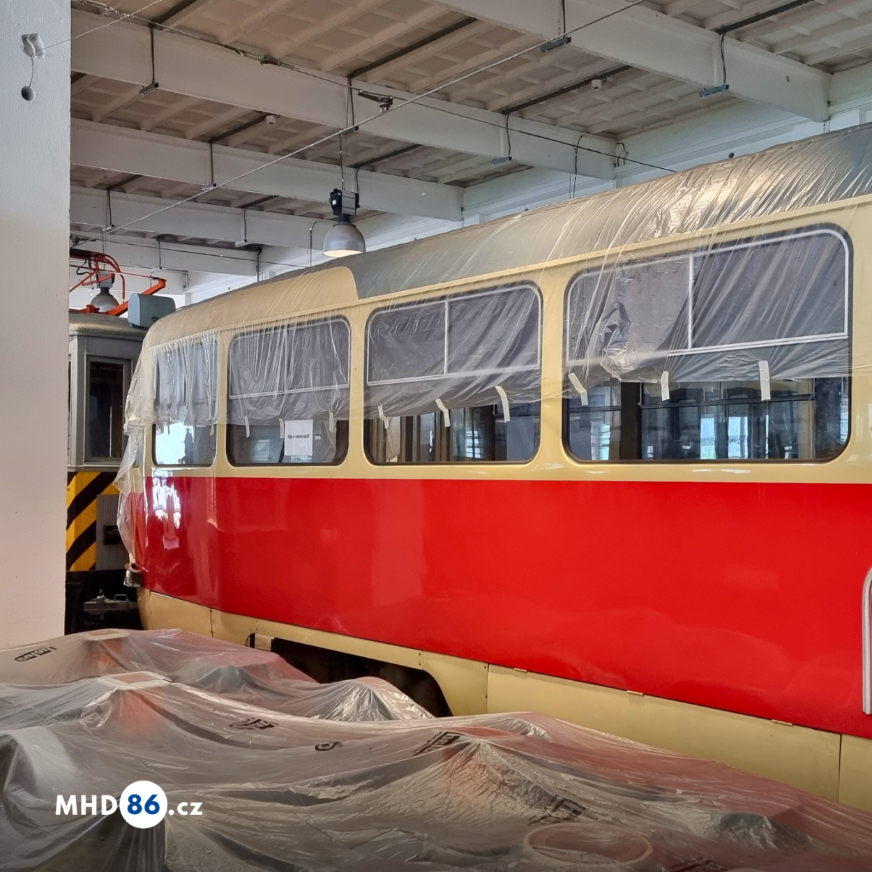 Ostrava dokončuje renovaci historické tramvaje T3 ev. č. 752